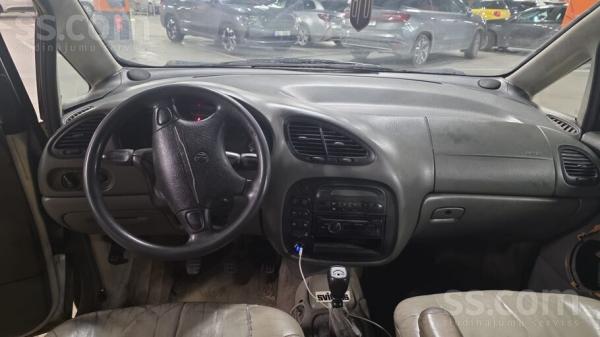 Dzeltens Volkswagen Sharan 1998 Rīga, ar dzinēja tilpumu 1.90 L un nobraukumu 508 tūkst. km par 890 €, foto 5 vietnē AUTOMOTO.COM.LV