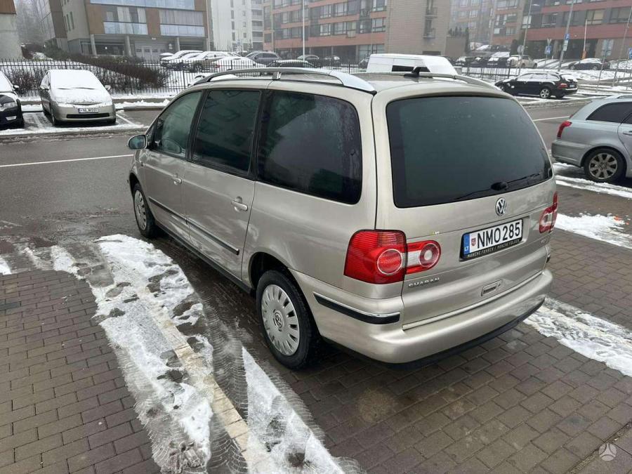 Dzeltens Volkswagen Sharan 2007 Nemenčinė, ar dzinēja tilpumu 1.90 L un nobraukumu 250 tūkst. km par 3400 €, foto 4 vietnē AUTOMOTO.COM.LV