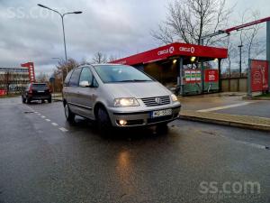 Dzeltens Volkswagen Sharan 2008 Rīga, ar dzinēja tilpumu 2.00 L un nobraukumu 271 tūkst. km par 3750 €, foto 7 vietnē AUTOMOTO.COM.LV