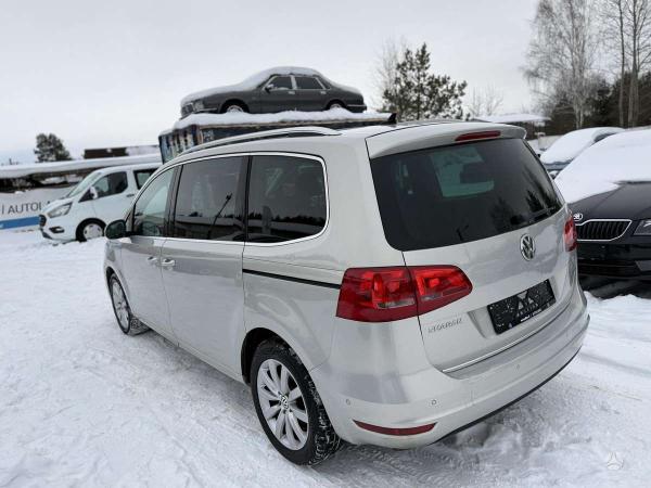 Dzeltens Volkswagen Sharan 2012 Ukmergė, ar dzinēja tilpumu 1.97 L un nobraukumu 280 tūkst. km par 8800 €, foto 4 vietnē AUTOMOTO.COM.LV
