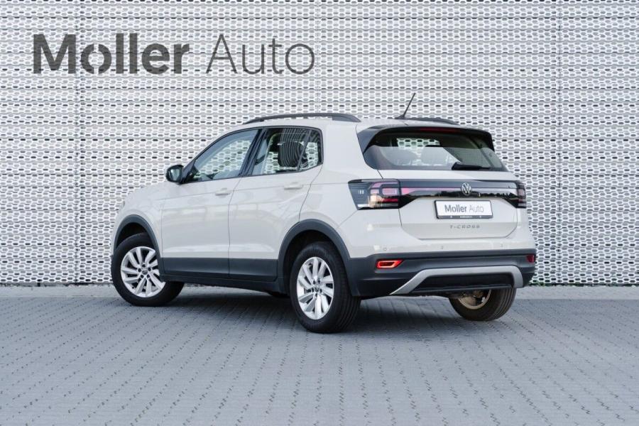 Smilšu krāsa Volkswagen T-Cross 2024 Mārupe, ar dzinēja tilpumu 1.00 L un nobraukumu 50 tūkst. km par 17100 €, foto 4 vietnē AUTOMOTO.COM.LV