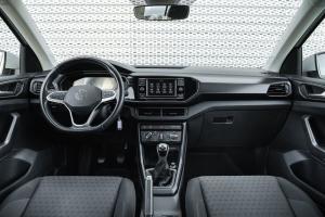 Smilšu krāsa Volkswagen T-Cross 2024 Mārupe, ar dzinēja tilpumu 1.00 L un nobraukumu 50 tūkst. km par 17100 €, foto 7 vietnē AUTOMOTO.COM.LV