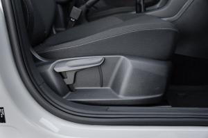 Smilšu krāsa Volkswagen T-Cross 2024 Mārupe, ar dzinēja tilpumu 1.00 L un nobraukumu 50 tūkst. km par 17100 €, foto 9 vietnē AUTOMOTO.COM.LV