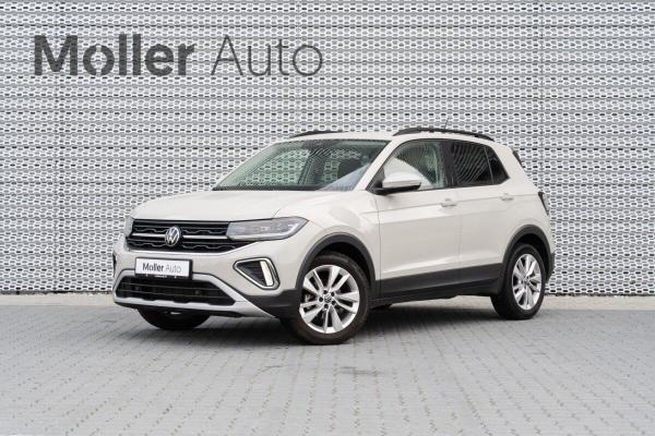 Volkswagen T-Cross 2025 in Marupe on AUTOMOTO.COM.LV Beige Volkswagen T-Cross 2025 in Marupe, with an engine capacity of 1.00 L and mileage of 38 thousand km for 22900 €, photo 1 on AUTOMOTO.COM.LV