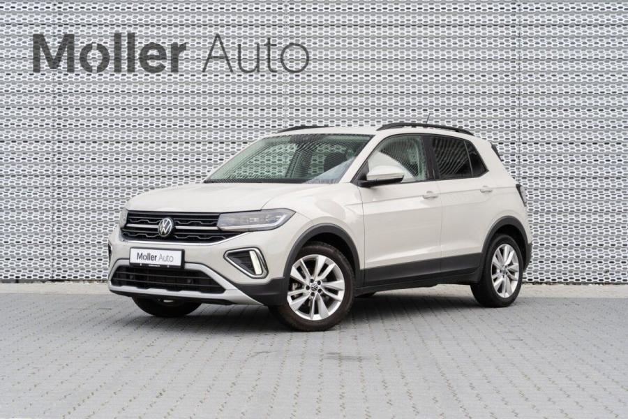Smilšu krāsa Volkswagen T-Cross 2025 Mārupe, ar dzinēja tilpumu 1.00 L un nobraukumu 38 tūkst. km par 22900 €, foto 1 vietnē AUTOMOTO.COM.LV