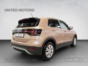 Beige Volkswagen T-Cross 2019 in Tallinn, with an engine capacity of 0.00 L and mileage of 98 thousand km for 11990 €, photo 2 on AUTOMOTO.COM.LV