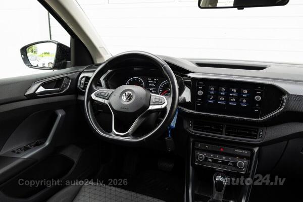 Melns Volkswagen T-Cross 2019 Rīga, ar dzinēja tilpumu 1.00 L un nobraukumu 86 tūkst. km par 13250 €, foto 9 vietnē AUTOMOTO.COM.LV