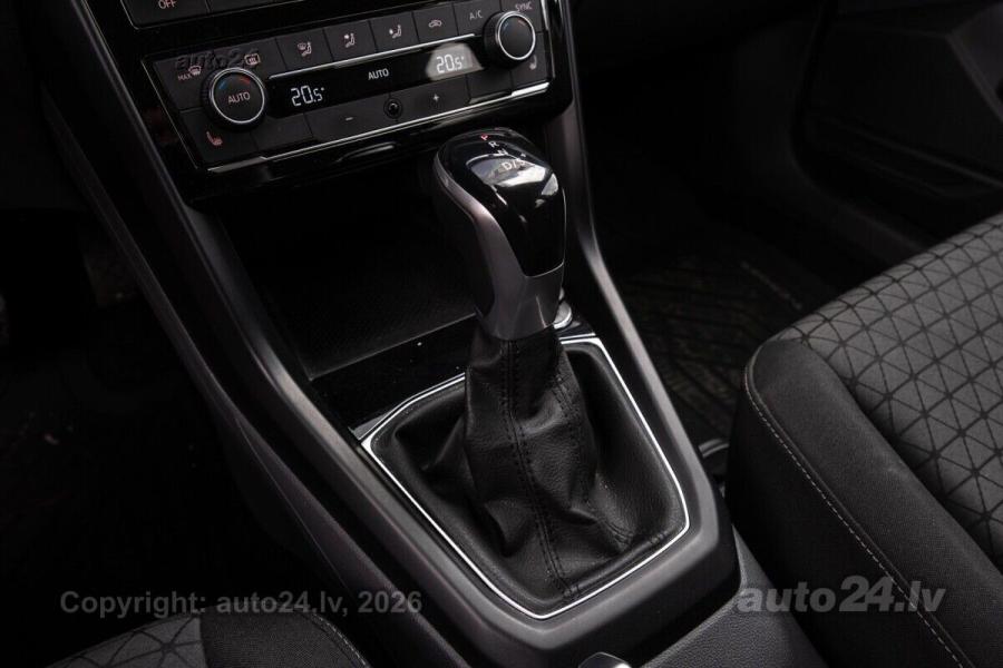 Black Volkswagen T-Cross 2019 in Riga, with an engine capacity of 1.00 L and mileage of 86 thousand km for 13250 €, photo 14 on AUTOMOTO.COM.LV