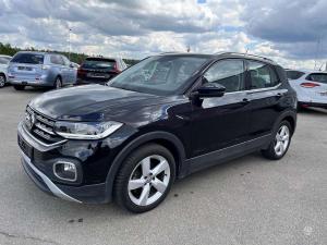 Black Volkswagen T-Cross 2019 in Taurage, with an engine capacity of 1.00 L and mileage of 241 thousand km for 9300 €, photo  on AUTOMOTO.COM.LV