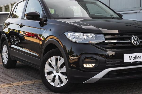 Melns Volkswagen T-Cross 2019 Ventspils, ar dzinēja tilpumu 1.00 L un nobraukumu 46 tūkst. km par 13450 €, foto 11 vietnē AUTOMOTO.COM.LV