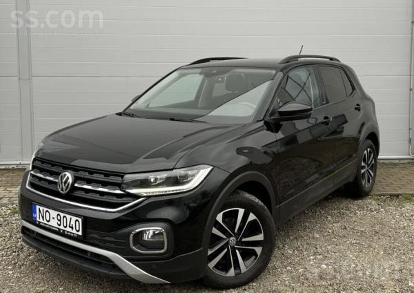 Черный Фольксваген T-Cross 2020 в Валмиера, объемом двигателя 1.60 л и пробегом 205 тыс. км за 14999 €, фото 11 на AUTOMOTO.COM.LV