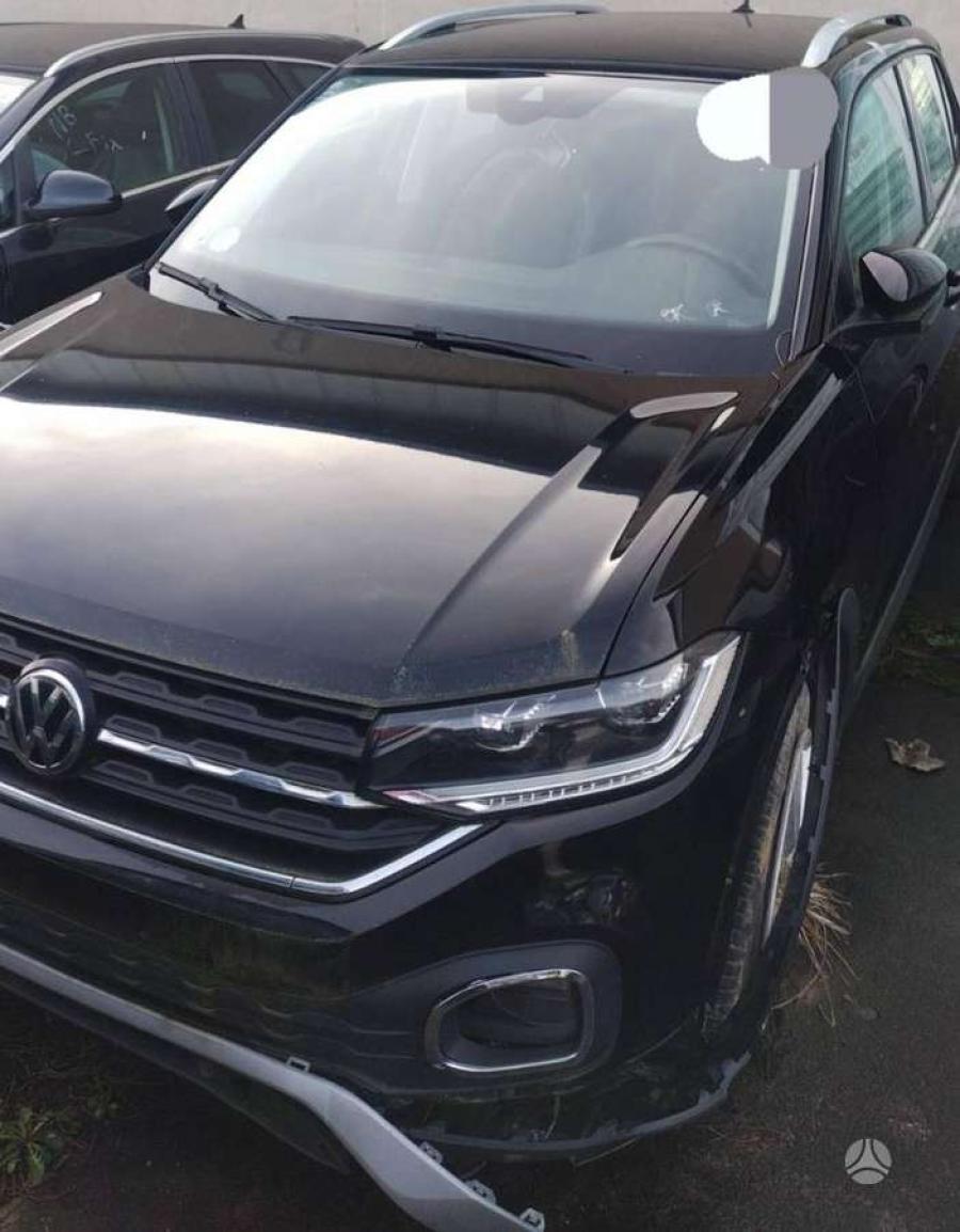 Black Volkswagen T-Cross 2020 in Panevezys, with an engine capacity of 1.00 L and mileage of 102 thousand km for 6250 €, photo 1 on AUTOMOTO.COM.LV