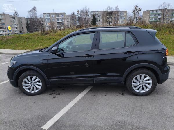 Black Volkswagen T-Cross 2020 in Alytus, with an engine capacity of 1.00 L and mileage of 200 thousand km for 8200 €, photo 10 on AUTOMOTO.COM.LV