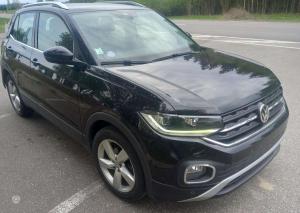 Black Volkswagen T-Cross 2020 in Panevezys, with an engine capacity of 1.00 L and mileage of 100 thousand km for 6700 €, photo  on AUTOMOTO.COM.LV