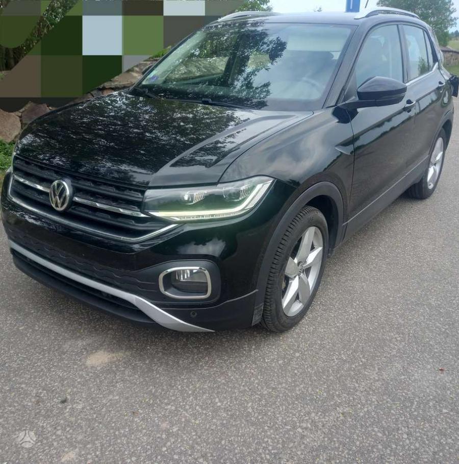 Черный Фольксваген T-Cross 2020 в Паневежис, объемом двигателя 1.00 л и пробегом 100 тыс. км за 6700 €, фото 3 на AUTOMOTO.COM.LV