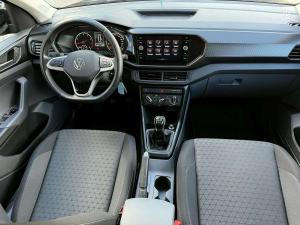 Melns Volkswagen T-Cross 2020 Kauņa, ar dzinēja tilpumu 1.00 L un nobraukumu 201 tūkst. km par 9900 €, foto 8 vietnē AUTOMOTO.COM.LV