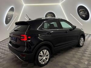 Black Volkswagen T-Cross 2020 in Marijampole, with an engine capacity of 1.60 L and mileage of 80 thousand km for 15999 €, photo 12 on AUTOMOTO.COM.LV
