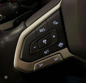 Black Volkswagen T-Cross 2020 in Marijampole, with an engine capacity of 1.60 L and mileage of 80 thousand km for 15999 €, photo 15 on AUTOMOTO.COM.LV