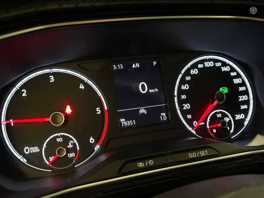 Black Volkswagen T-Cross 2020 in Marijampole, with an engine capacity of 1.60 L and mileage of 80 thousand km for 15999 €, photo 17 on AUTOMOTO.COM.LV