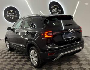 Black Volkswagen T-Cross 2020 in Marijampole, with an engine capacity of 1.60 L and mileage of 80 thousand km for 15999 €, photo 33 on AUTOMOTO.COM.LV