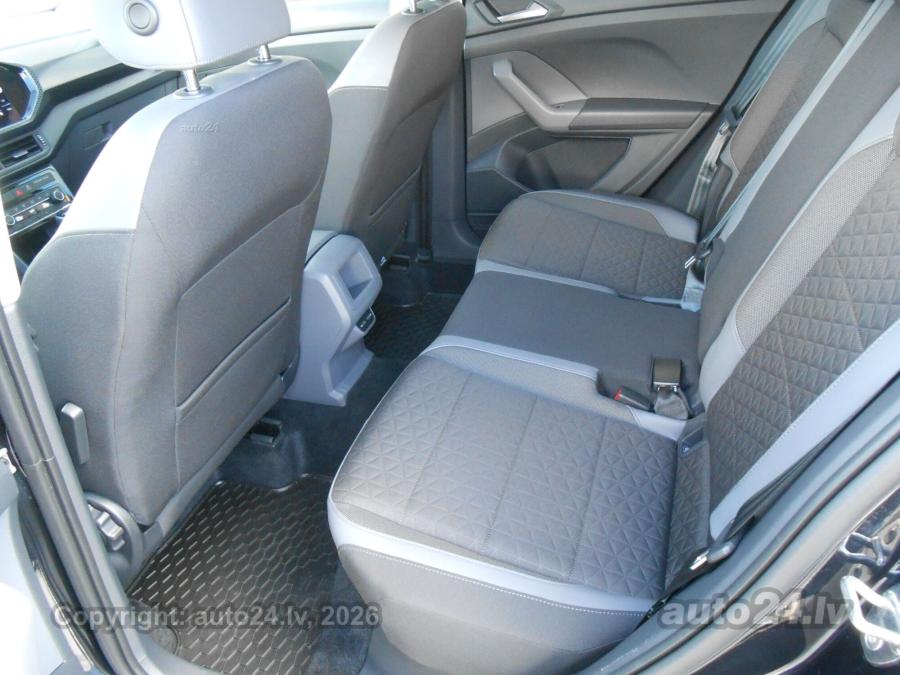 Черный Фольксваген T-Cross 2020 в Вильянди, объемом двигателя 1.60 л и пробегом 117 тыс. км за 15990 €, фото 11 на AUTOMOTO.COM.LV