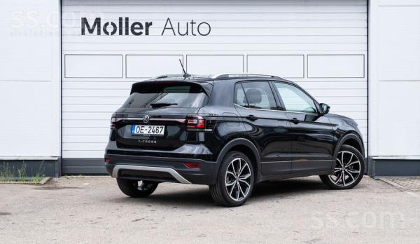 Black Volkswagen T-Cross 2021 in Riga, with an engine capacity of 1.00 L and mileage of 26 thousand km for 20600 €, photo 3 on AUTOMOTO.COM.LV