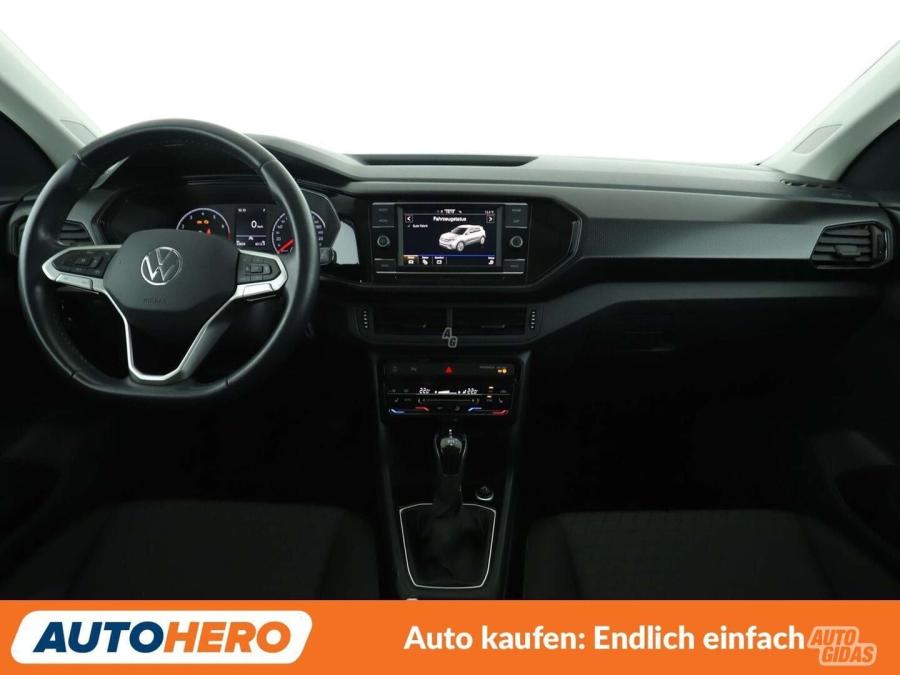 Melns Volkswagen T-Cross 2021 Kauņa, ar dzinēja tilpumu 1.00 L un nobraukumu 23 tūkst. km par 23791 €, foto 12 vietnē AUTOMOTO.COM.LV