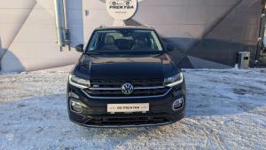 Black Volkswagen T-Cross 2021 in Kaunas, with an engine capacity of 1.50 L and mileage of 62 thousand km for 16950 €, photo 3 on AUTOMOTO.COM.LV