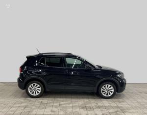 Black Volkswagen T-Cross 2021 in Kaunas, with an engine capacity of 1.00 L and mileage of 69 thousand km for 15800 €, photo 3 on AUTOMOTO.COM.LV