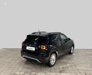 Black Volkswagen T-Cross 2021 in Kaunas, with an engine capacity of 1.00 L and mileage of 69 thousand km for 15800 €, photo 4 on AUTOMOTO.COM.LV