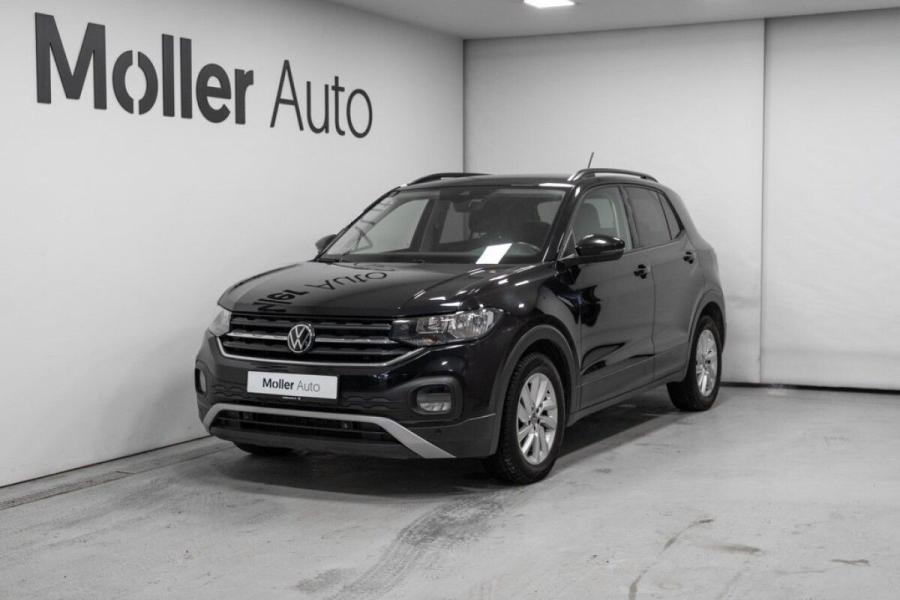 Black Volkswagen T-Cross 2021 in Vilnius, with an engine capacity of 1.00 L and mileage of 128 thousand km for 15900 €, photo 1 on AUTOMOTO.COM.LV