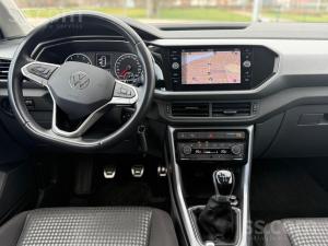 Черный Фольксваген T-Cross 2021 в Екабпилс, объемом двигателя 1.00 л и пробегом 62 тыс. км за 13450 €, фото 4 на AUTOMOTO.COM.LV