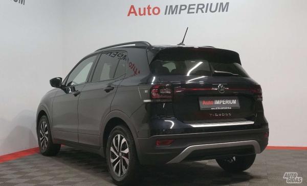 Melns Volkswagen T-Cross 2022 Kauņa, ar dzinēja tilpumu 1.00 L un nobraukumu 27 tūkst. km par 24830 €, foto 6 vietnē AUTOMOTO.COM.LV