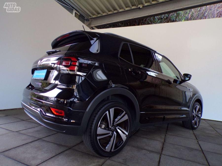 Black Volkswagen T-Cross 2022 in Kaunas, with an engine capacity of 0.00 L and mileage of 24 thousand km for 24809 €, photo 8 on AUTOMOTO.COM.LV