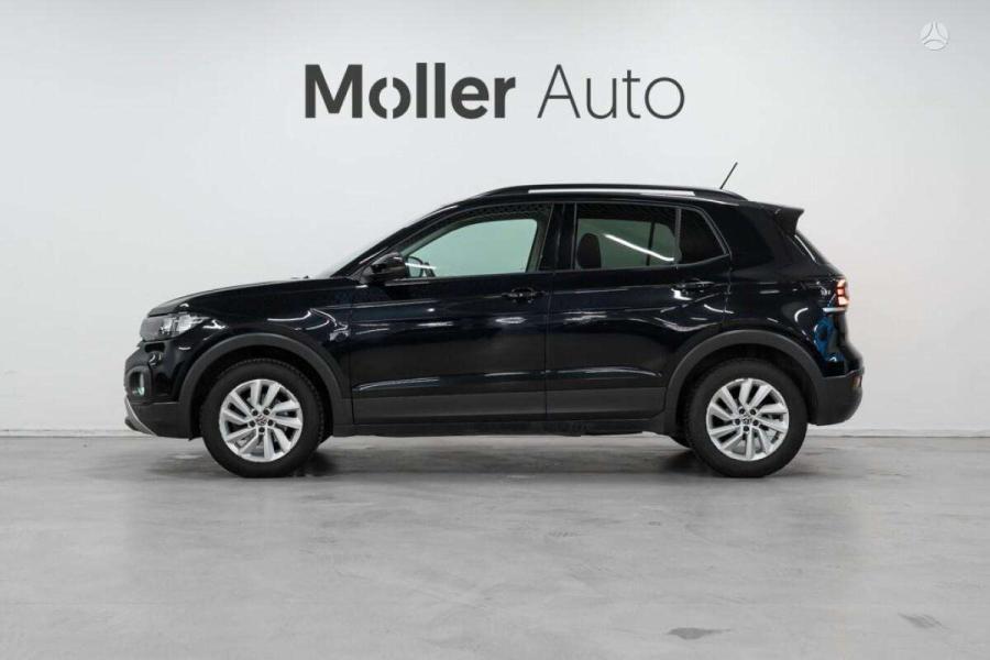 Melns Volkswagen T-Cross 2022 Viļņa, ar dzinēja tilpumu 1.00 L un nobraukumu 93 tūkst. km par 18400 €, foto 2 vietnē AUTOMOTO.COM.LV
