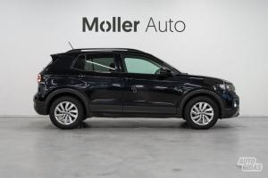 Black Volkswagen T-Cross 2022 in Vilnius, with an engine capacity of 1.00 L and mileage of 93 thousand km for 18400 €, photo 4 on AUTOMOTO.COM.LV