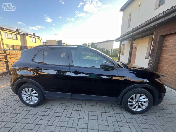 Melns Volkswagen T-Cross 2022 Kauņa, ar dzinēja tilpumu 1.50 L un nobraukumu 76 tūkst. km par 17800 €, foto 4 vietnē AUTOMOTO.COM.LV