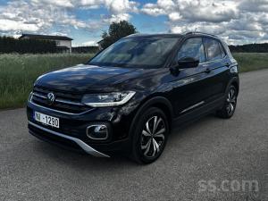 Черный Фольксваген T-Cross 2022 в Рига, объемом двигателя 1.00 л и пробегом 32 тыс. км за 16900 €, фото  на AUTOMOTO.COM.LV