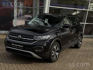 Черный Фольксваген T-Cross 2022 в Валмиера, объемом двигателя 1.00 л и пробегом 68 тыс. км за 16700 €, фото 4 на AUTOMOTO.COM.LV