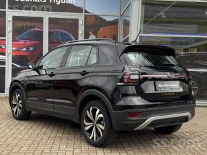 Черный Фольксваген T-Cross 2022 в Валмиера, объемом двигателя 1.00 л и пробегом 68 тыс. км за 16700 €, фото 5 на AUTOMOTO.COM.LV