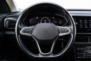 Черный Фольксваген T-Cross 2022 в Рига, объемом двигателя 1.00 л и пробегом 48 тыс. км за 17900 €, фото 13 на AUTOMOTO.COM.LV