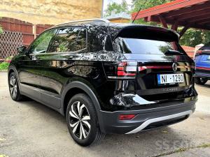 Черный Фольксваген T-Cross 2022 в Рига, объемом двигателя 1.00 л и пробегом 34 тыс. км за 18900 €, фото 5 на AUTOMOTO.COM.LV