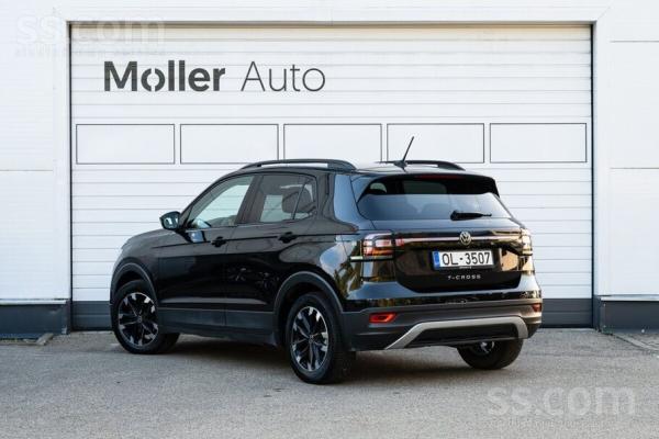 Melns Volkswagen T-Cross 2022 Rīga, ar dzinēja tilpumu 1.00 L un nobraukumu 123 tūkst. km par 15950 €, foto 5 vietnē AUTOMOTO.COM.LV