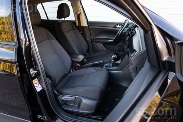 Melns Volkswagen T-Cross 2022 Rīga, ar dzinēja tilpumu 1.00 L un nobraukumu 123 tūkst. km par 15950 €, foto 7 vietnē AUTOMOTO.COM.LV