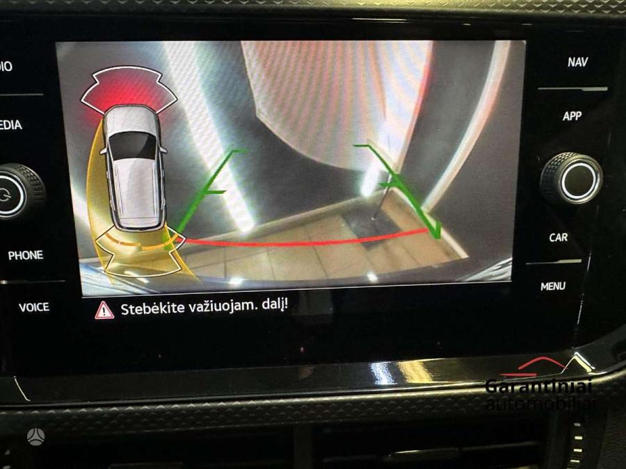Черный Фольксваген T-Cross 2023 в Вильнюс, объемом двигателя 1.00 л и пробегом 94 тыс. км за 17950 €, фото 14 на AUTOMOTO.COM.LV