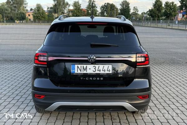 Melns Volkswagen T-Cross 2023 Jelgava, ar dzinēja tilpumu 1.00 L un nobraukumu 0 tūkst. km par 16750 €, foto 6 vietnē AUTOMOTO.COM.LV