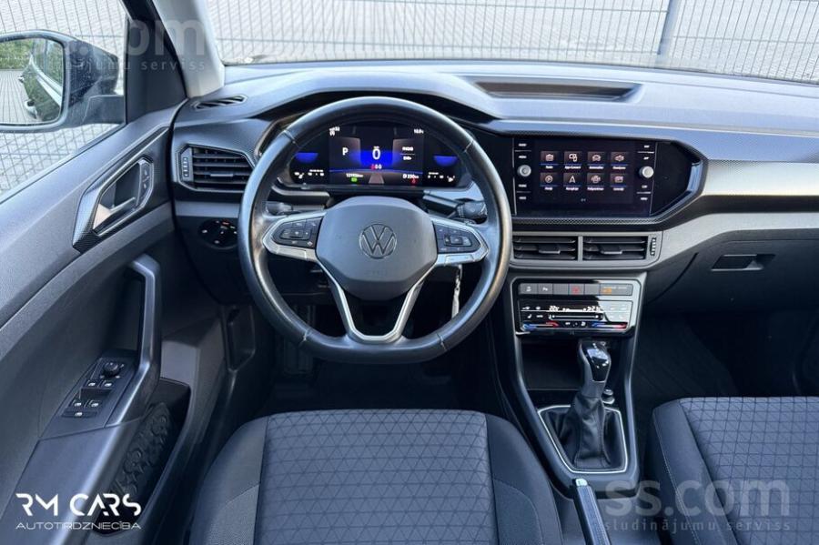 Melns Volkswagen T-Cross 2023 Jelgava, ar dzinēja tilpumu 1.00 L un nobraukumu 0 tūkst. km par 16750 €, foto 12 vietnē AUTOMOTO.COM.LV