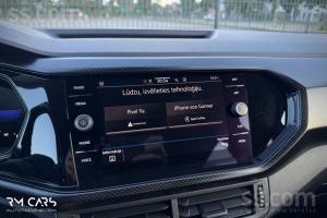 Melns Volkswagen T-Cross 2023 Jelgava, ar dzinēja tilpumu 1.00 L un nobraukumu 0 tūkst. km par 16750 €, foto 17 vietnē AUTOMOTO.COM.LV
