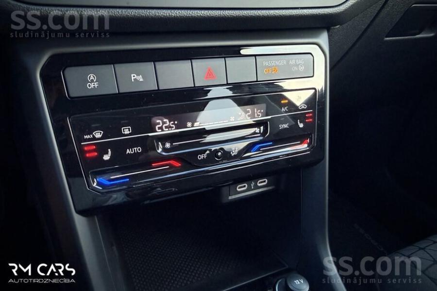 Melns Volkswagen T-Cross 2023 Jelgava, ar dzinēja tilpumu 1.00 L un nobraukumu 0 tūkst. km par 16750 €, foto 20 vietnē AUTOMOTO.COM.LV