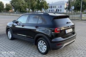 Melns Volkswagen T-Cross 2023 Jelgava, ar dzinēja tilpumu 1.00 L un nobraukumu 0 tūkst. km par 16750 €, foto 8 vietnē AUTOMOTO.COM.LV